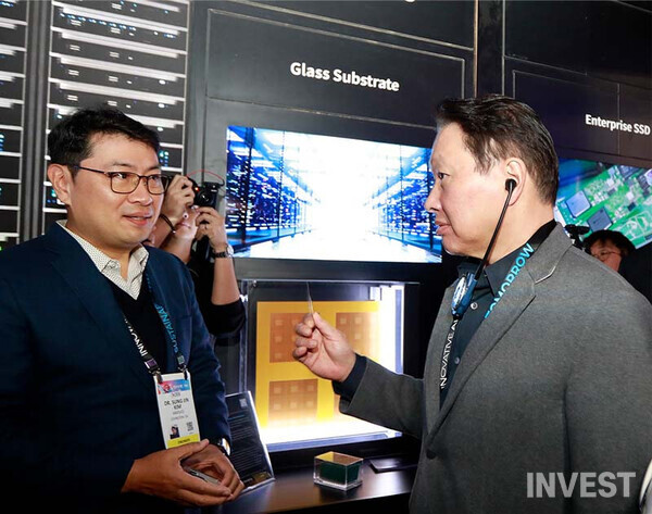 [데이터센터] 네이버·카카오에 이어 SK, AWS와 손잡고 7조 원 규모 AI 데이터센터 구축... '소버린 AI' 가속화